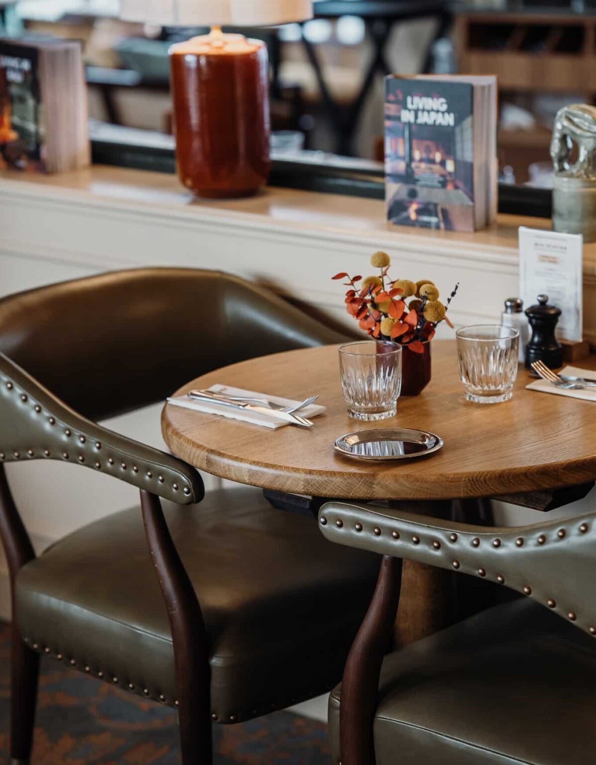 Solid oak bistro table Classic - Ardamez